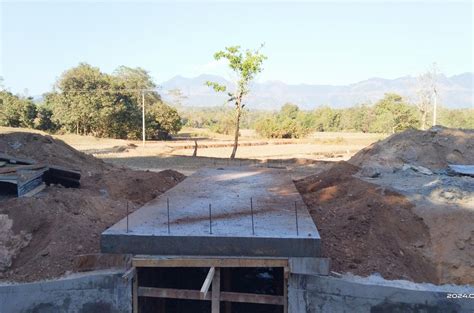 ပိုင်ကျုံမြို့ မိုးနိုင်း ညာပရော မိကြောင်ရွာချင်းဆက်လမ်းပေါ်၌ ကရင်ပြည်နယ်အစိုးရအဖွဲ့ နယ်စပ်ဒေသ ဖ