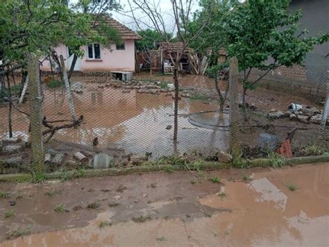 Пострадалите от наводненията във Врачанско и Монтанско могат да получат социална помощ