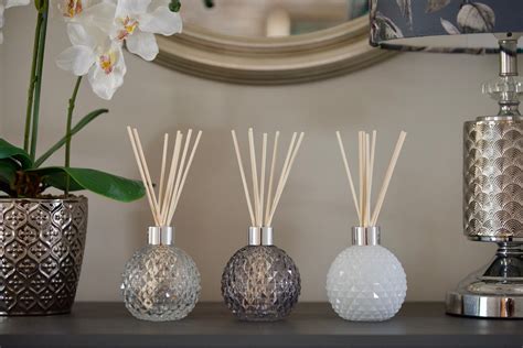 Reed Diffuser Geometric Globe The Treetop Candle Co