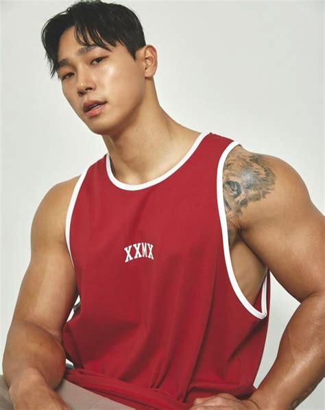 Pin By Gwogi On Yun Sung Bin In 2025 Handsome Asian Men Attractive Guys Good Looking Men