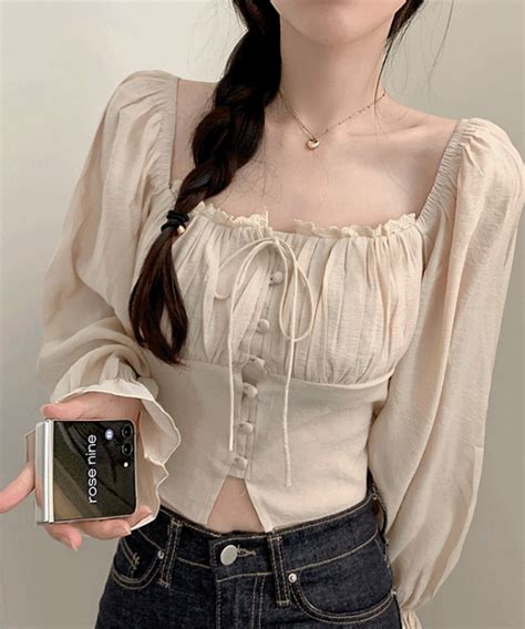 긴팔ver 퓨어 애플 뒷리본 콩단추 퍼프 긴팔 블라우스 3color 에이블리