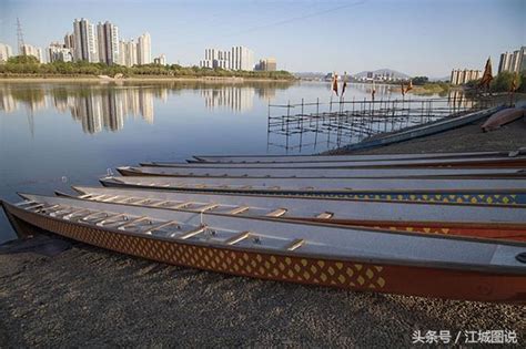 搭建碼頭準備龍舟 下月25日吉林市將在松花江上賽龍舟 每日頭條