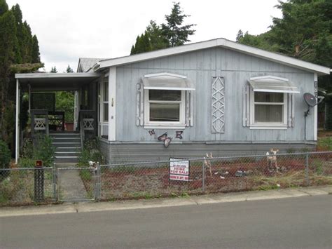 Home For Sale At Saddle Butte Mobile Manor In Roseburg Oregon