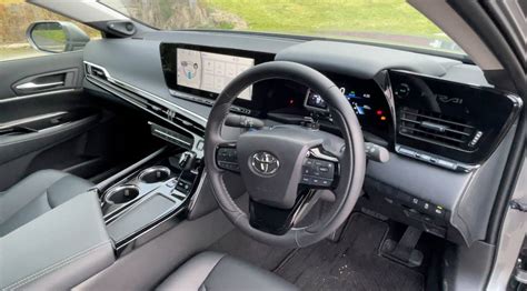 2021 Toyota Mirai Car Review • Exhaust Notes Australia