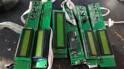 Vand Ieftin Kit Afisoare Alfanumerice Cu Atmel 89c51 Vanzari Elforum Forumul Electronistilor