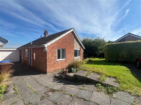 Westwood Close Cheddleton Leek 2 Bed Detached Bungalow £184950