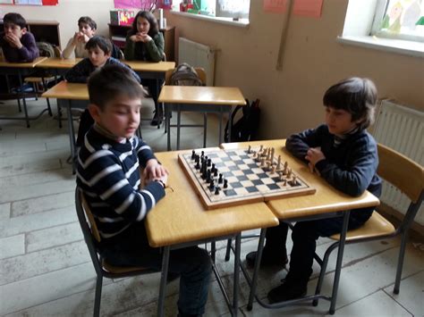 საკლასო ოთახი ჭადრაკის ჩემპიონატის მე 4 კლასში