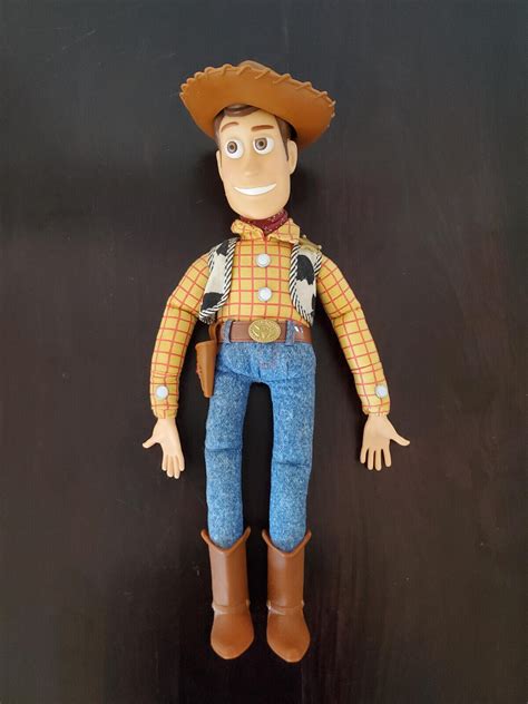 Vintage 1995 Toy Story Disney Pixar Original Pull String Talking Woody
