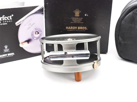 Made In England Hardy The Perfect” 4 14″ Wide Spool Salmon Fly