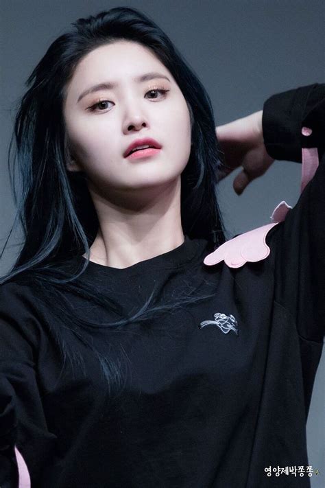 Pin Di 👉🏼elinorskworldzone🤫 Su Kpop Girl Groups