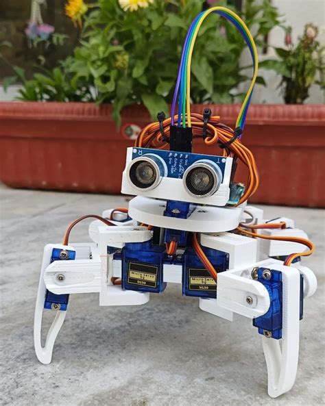 Analog Quadrupled Spider Robot Educational Diy Robotic Kits At ₹ 7999