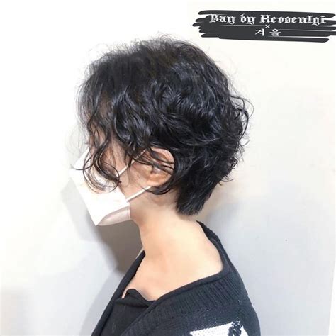 베이바이허슬기 그린 레드점겨울🙋‍♀️염 천 염색천재 On Instagram “ 겨울쌤의 숏컷스타일 🌈🎆 히피펌 여자머리 숏컷 숏컷펌 숏컷히피펌 여자숏컷