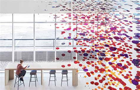 二元光谱”装置，渥太华 Dubbeldam Architecture Design 谷德设计网