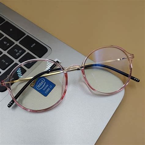 კომპიუტერის სათვალე დახვეწილი ვარდისფერი სათვალე