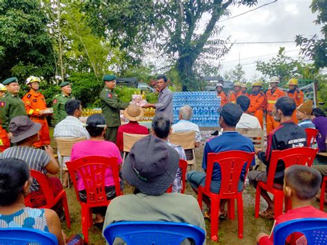 တိုက်ကြီးမြို့နယ်၌ ရေဘေးသင့်ပြည်သူများအား ထောက်ပံ့ပစ္စည်းများပေးအပ် Information And Public