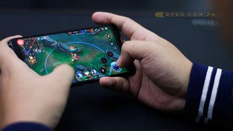 Asus Rog Phone Hands On Review King Of Mobile Gaming Rev