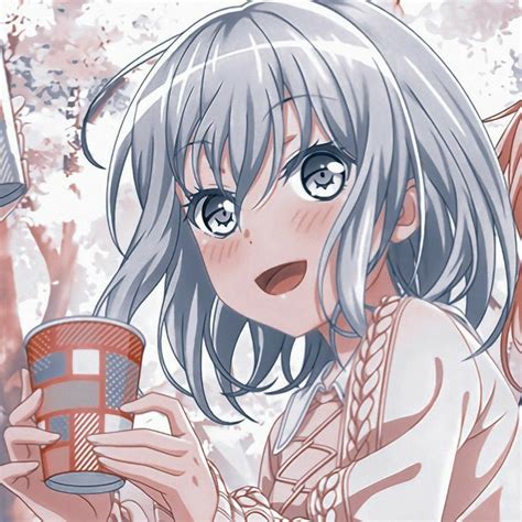 Аниме аватарка 👀🌿