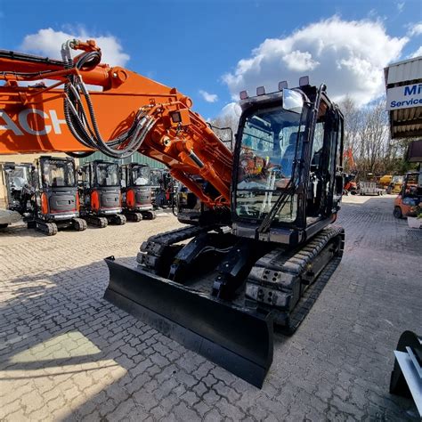 Hitachi Raupenbagger Zx Us Va P Mit Oq Aufnahme Mb Gebraucht Kaufen Machineryportal