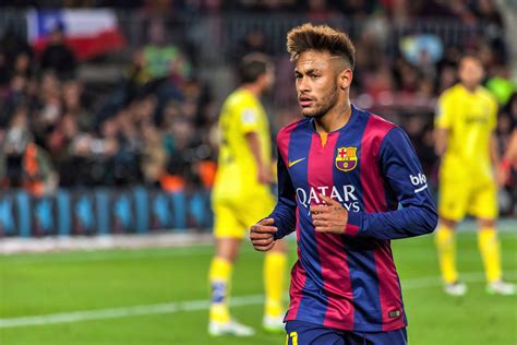 200 Neymar Wallpapers