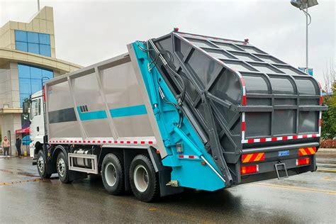 Trash Compactor Guide What Can And Cannot Go Inside