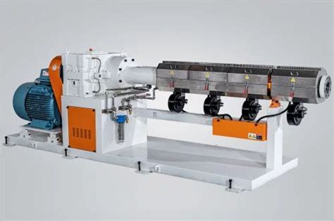 Automatic Hdpe Pipe Making Machine Capacity 650 Kg Hour At Rs 5000000 Unit In Ahmedabad