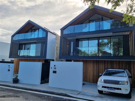 Projects Shear Glass