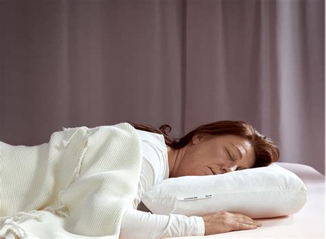 새로운 인체공학적 베개 Ikea