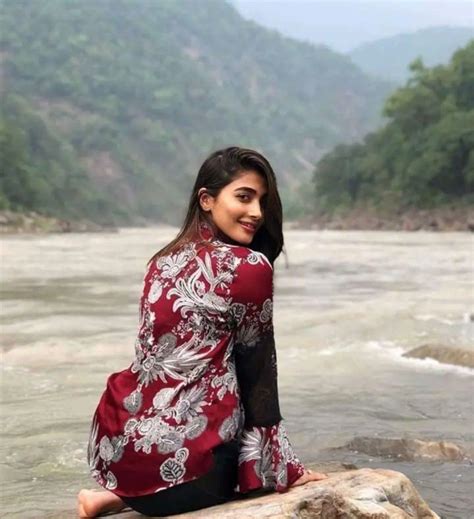 Pooja Hegde Artofit