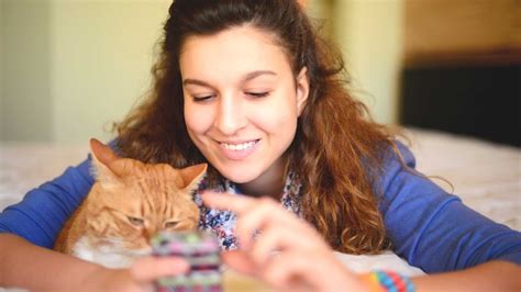 Understanding Cat Behavior Common Issues And Solutions 2023