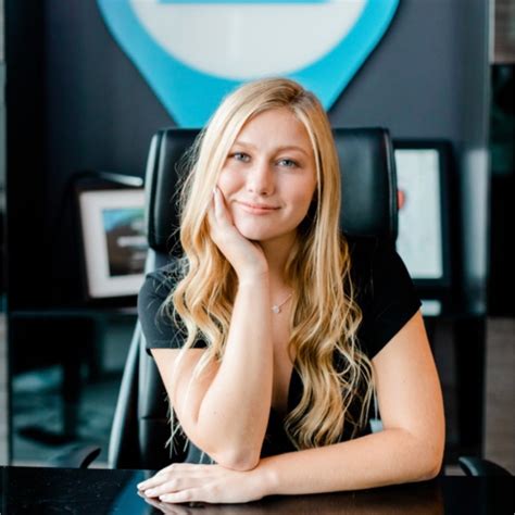 Callie Belschner Bank Teller Associated Bank Linkedin