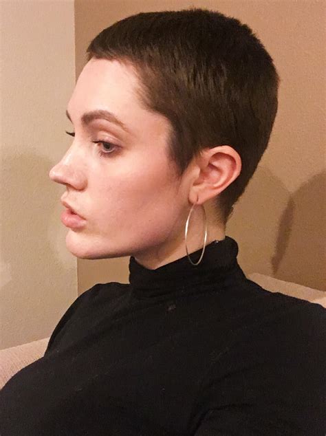 Feeling Fierce In My Ultra Short Pixie Rshorthairedhotties