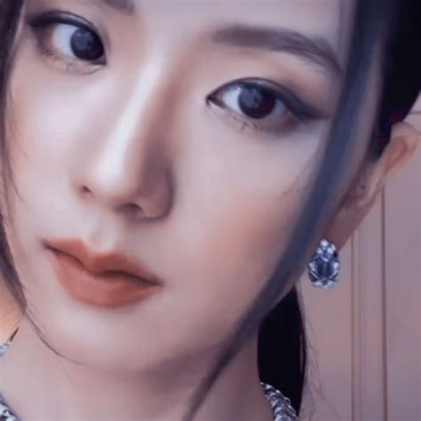 Pin By Ekis Biii On Jisoo Pearl Earrings Nose Ring Jewelry