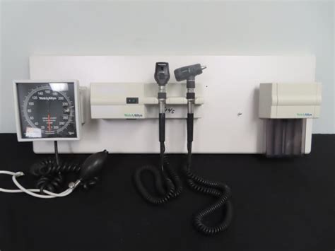 Welch Allyn 767 Integrated Diagnostic Systems And Wall Transformer Set