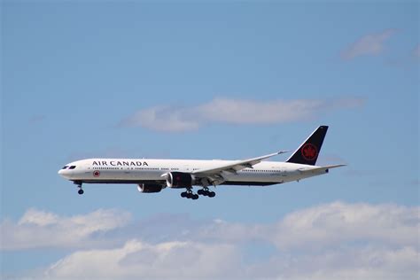 Which Aircraft Has Air Canada Painted In Special Liveries