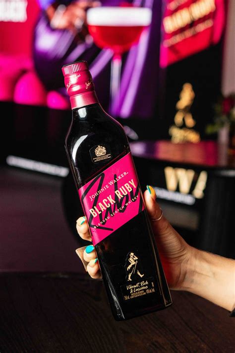 Johnnie Walker Celebra Llegada De Black Ruby Nación Social