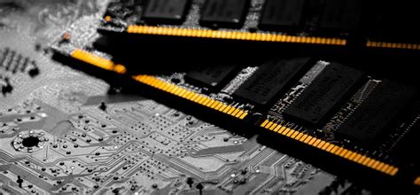 컴퓨터 Ram 칩과 마더보드의 매크로 클로즈업 0명에 대한 스톡 사진 및 기타 이미지 0명 Cpu 데스크탑 컴퓨터 Istock