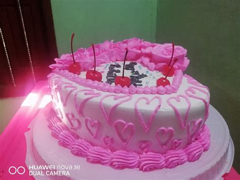 K And K မွေးနေ့ကိတ်မျိုးစုံ