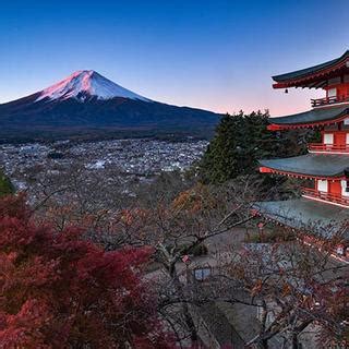 富士吉田新倉山浅間神社の紅葉 中小企業診断士 加藤忠宏ブログ