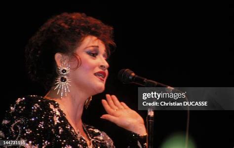 117 Singer Warda Photos And High Res Pictures Getty Images