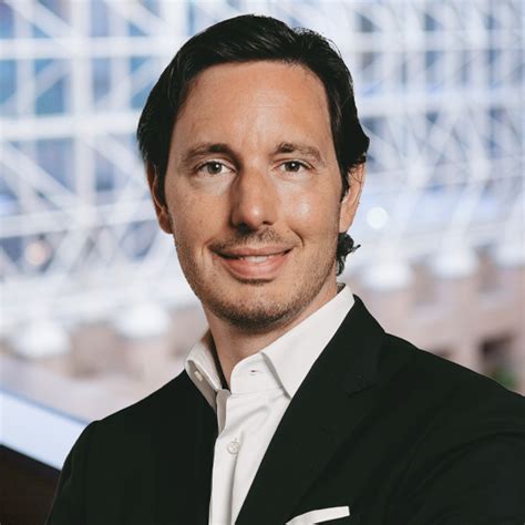 Dr Maximilian Menges Hamburg Hogan Lovells