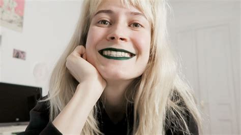 Создать мем некрасивое лицо девушка никсельпиксель Картинки Meme