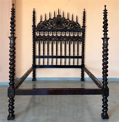 18th Century Medallion Baroque Queen Bed Original Lisbon Bed At 1stdibs