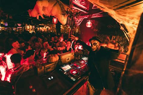 La Favela Bali Nightclub Info Events Reservations