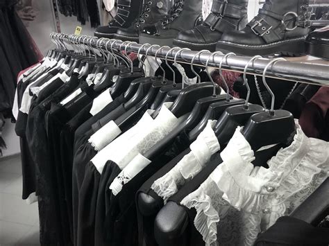 магазин модной, стильной готической одежды в Москве от интернет ...
