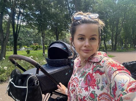 Якось дуже багато жінок які народили у цьому році Чи мені так здається Чи так завжди було а я