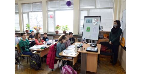 Учителите ни с 3 пъти увеличени заплати но пак най бедни в ЕС