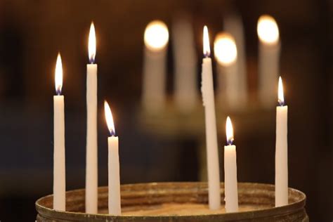 Новий і старий церковний календар на лютий 2024 року по днях перелік релігійних свят Chas News