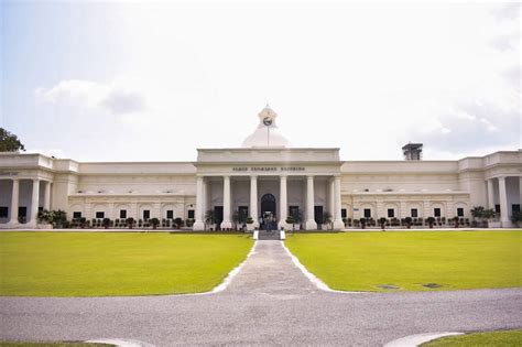 Iit Iit Roorkee Starts Upskilling Pg Certificate Program In Agentic Ai