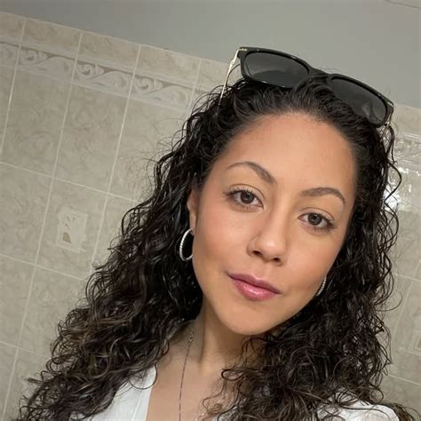 Krystal Lara Oly Krystal Lara On Threads