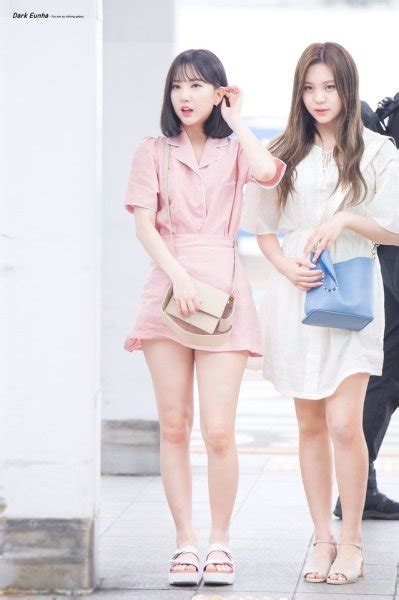 여자연예인 맨발 발가락 모음 Tumbex